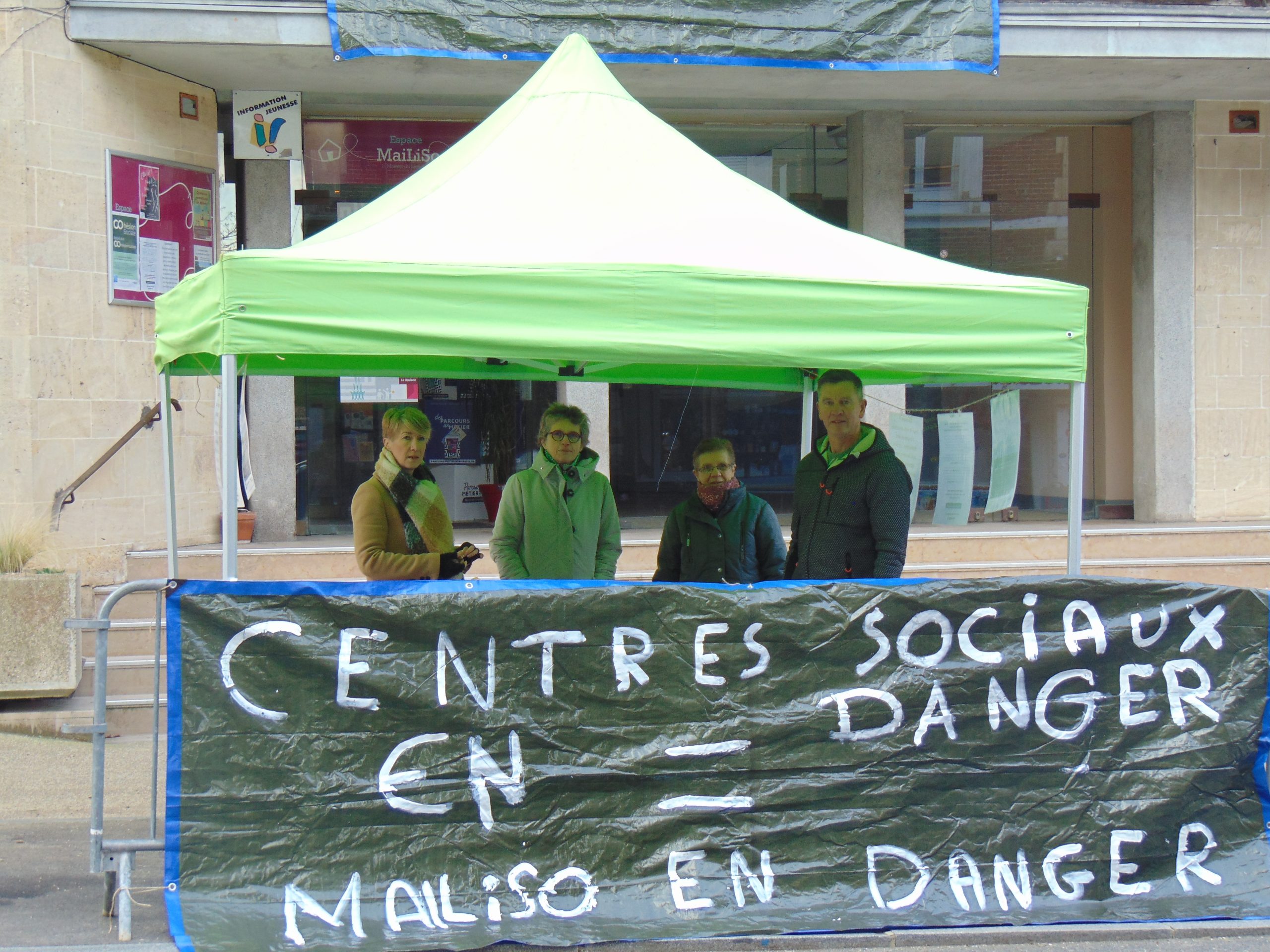 Venez nombreux nous soutenir et signer la pétition… – Espace Maliso